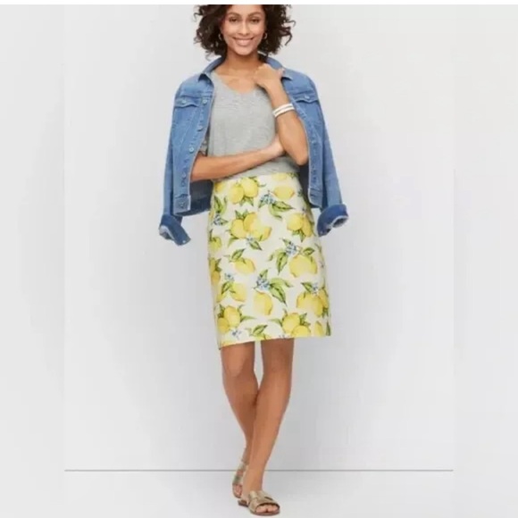 Talbots | Skirts | Talbots Lemon Print Canvas Aline Skirt Knee Length ...